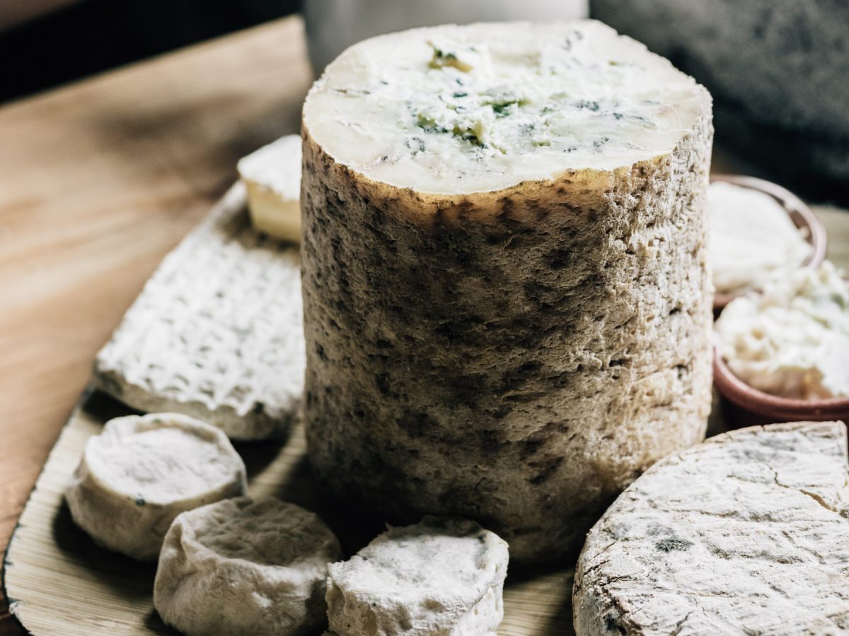 Eat some fourme cheese | adt-loire